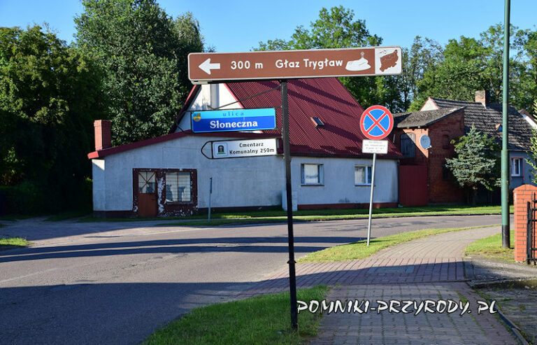 Głaz Trygław w Tychowie – największy eratyk w Polsce ...
